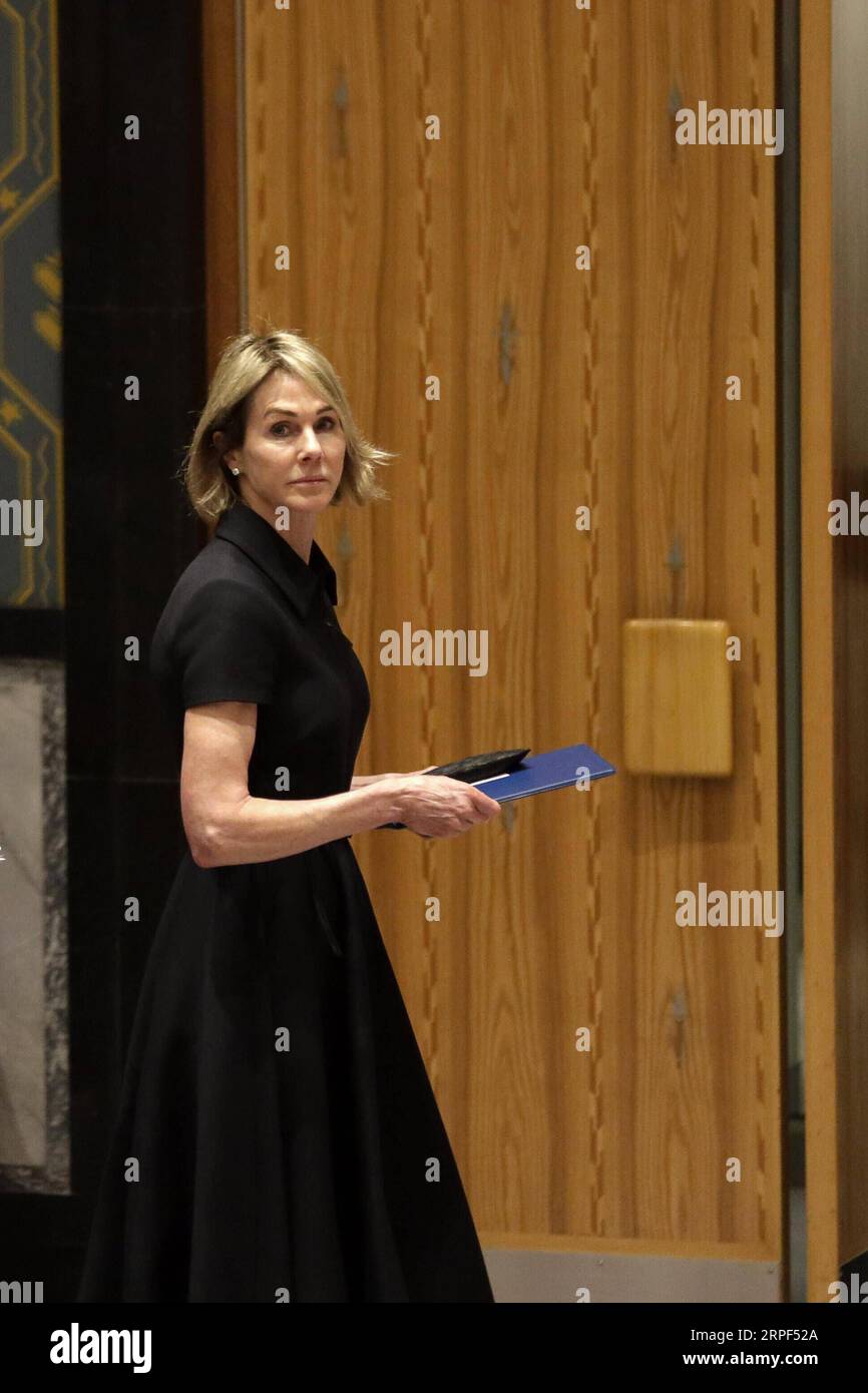 Kelly craft hi-res stock photography and images - Alamy