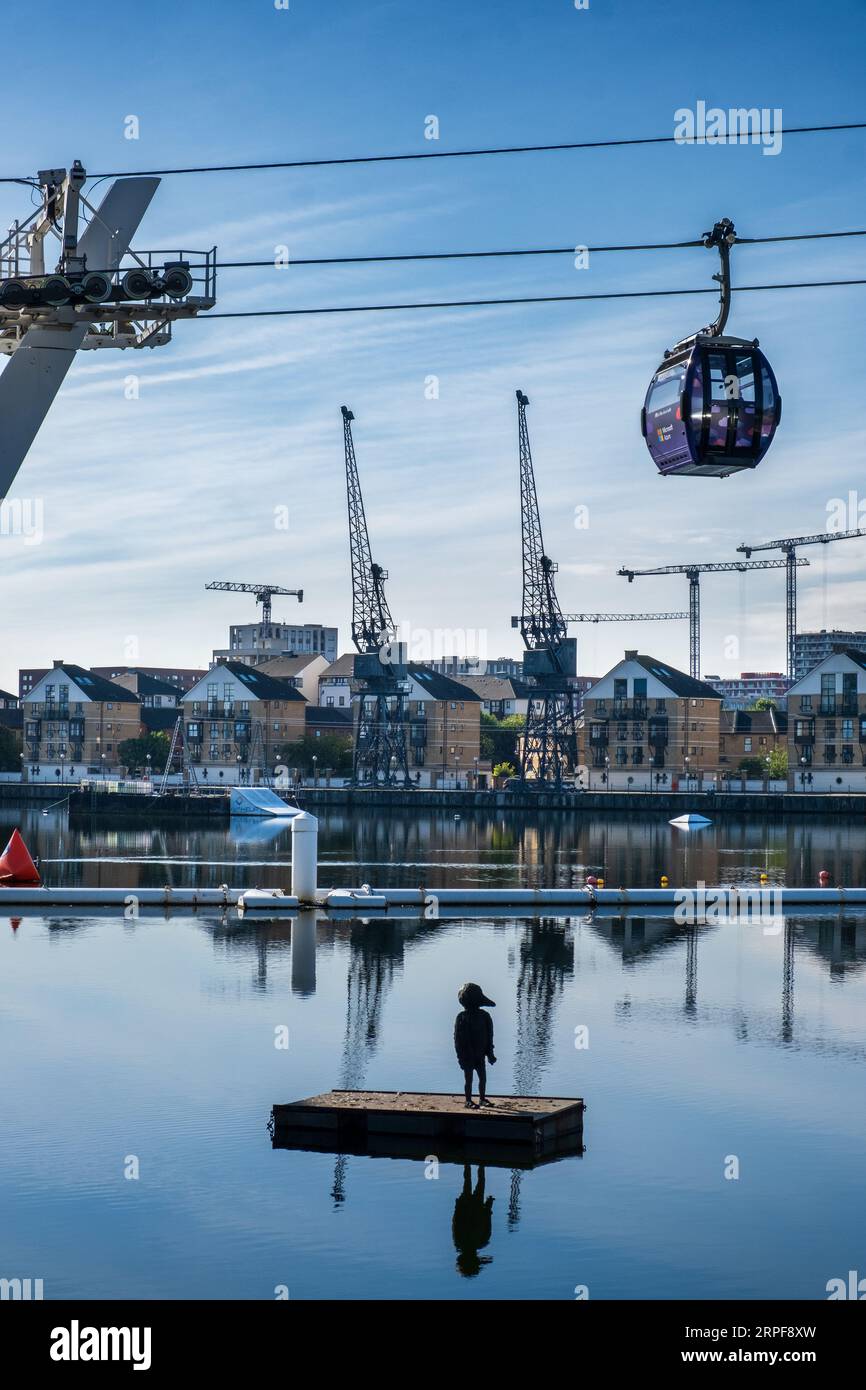 London Cable Car station Royal Docks Stock Photo - Alamy