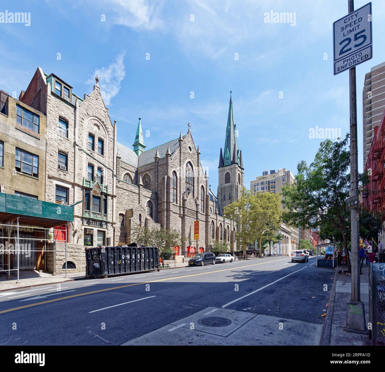 207 west 96th street hi-res stock photography and images - Alamy