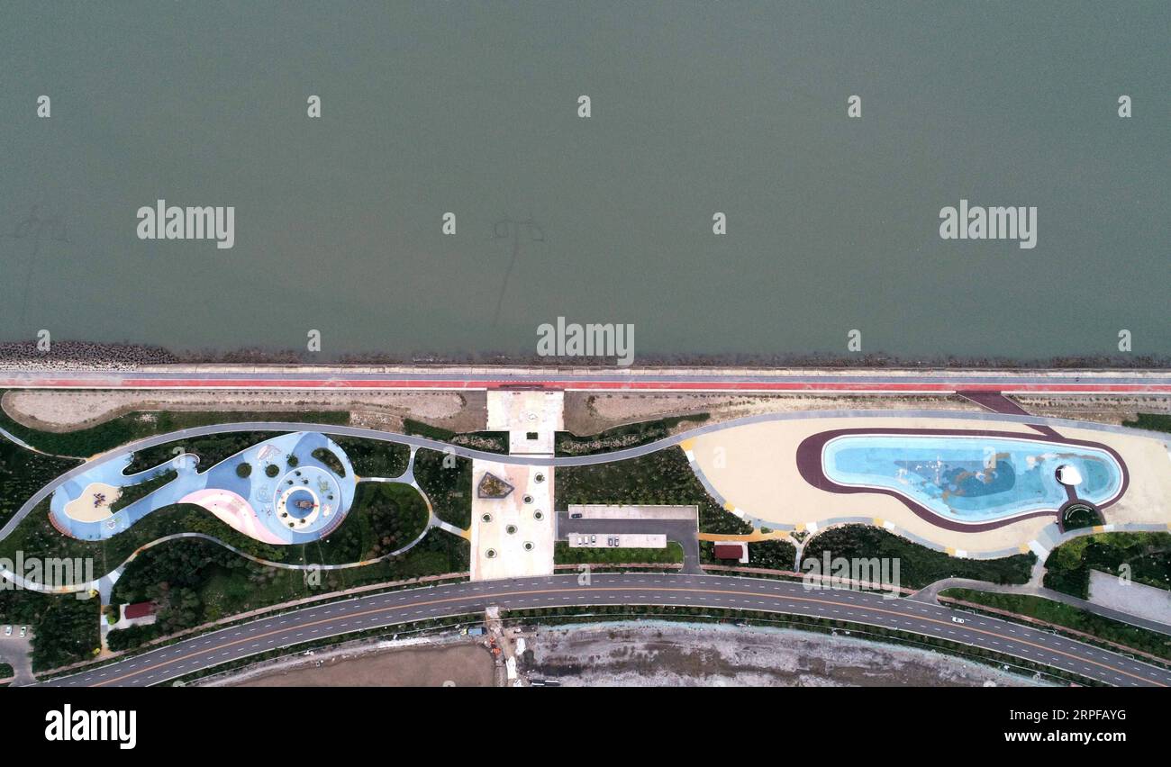 Bohai sea tianjin hi-res stock photography and images - Alamy