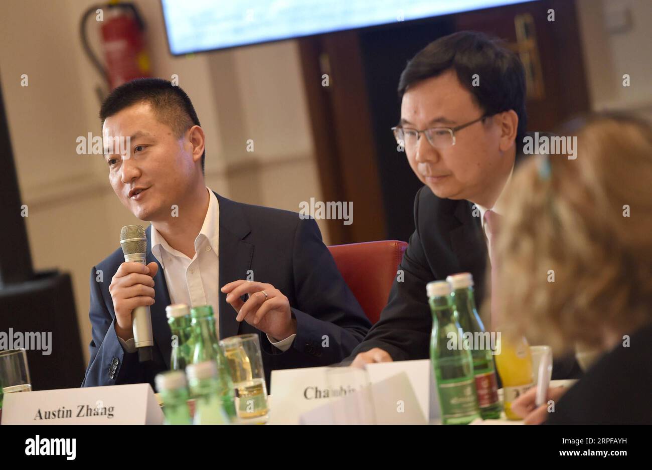 Upoperation hi-res stock photography and images - Alamy