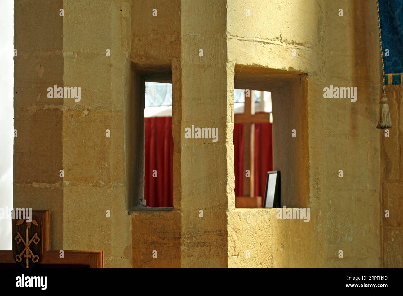 Double squint hi-res stock photography and images - Alamy