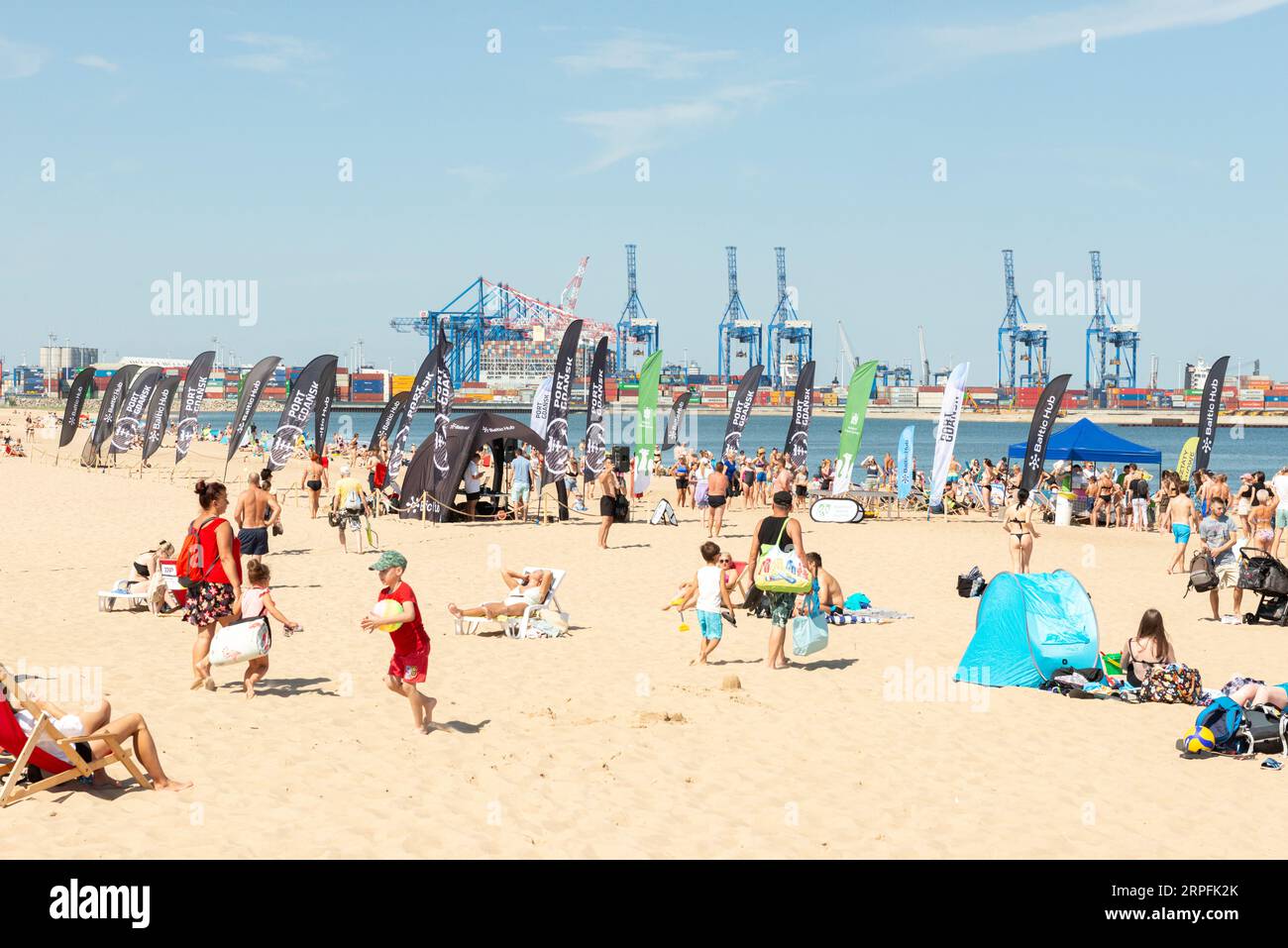 Stogy plaza hi-res stock photography and images - Alamy