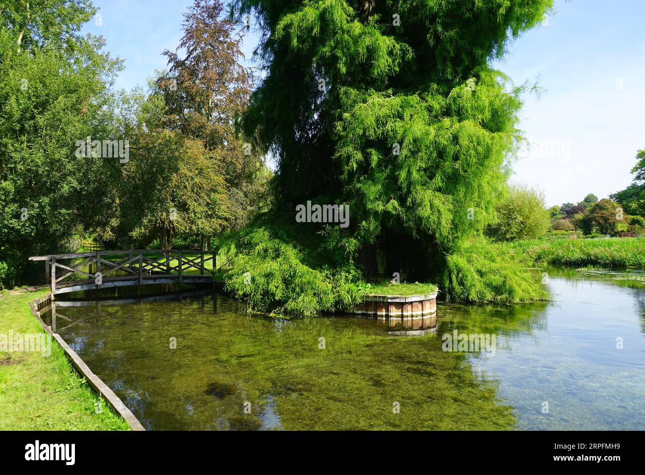 Riverside at Goodworth Clatford Stock Photo - Alamy