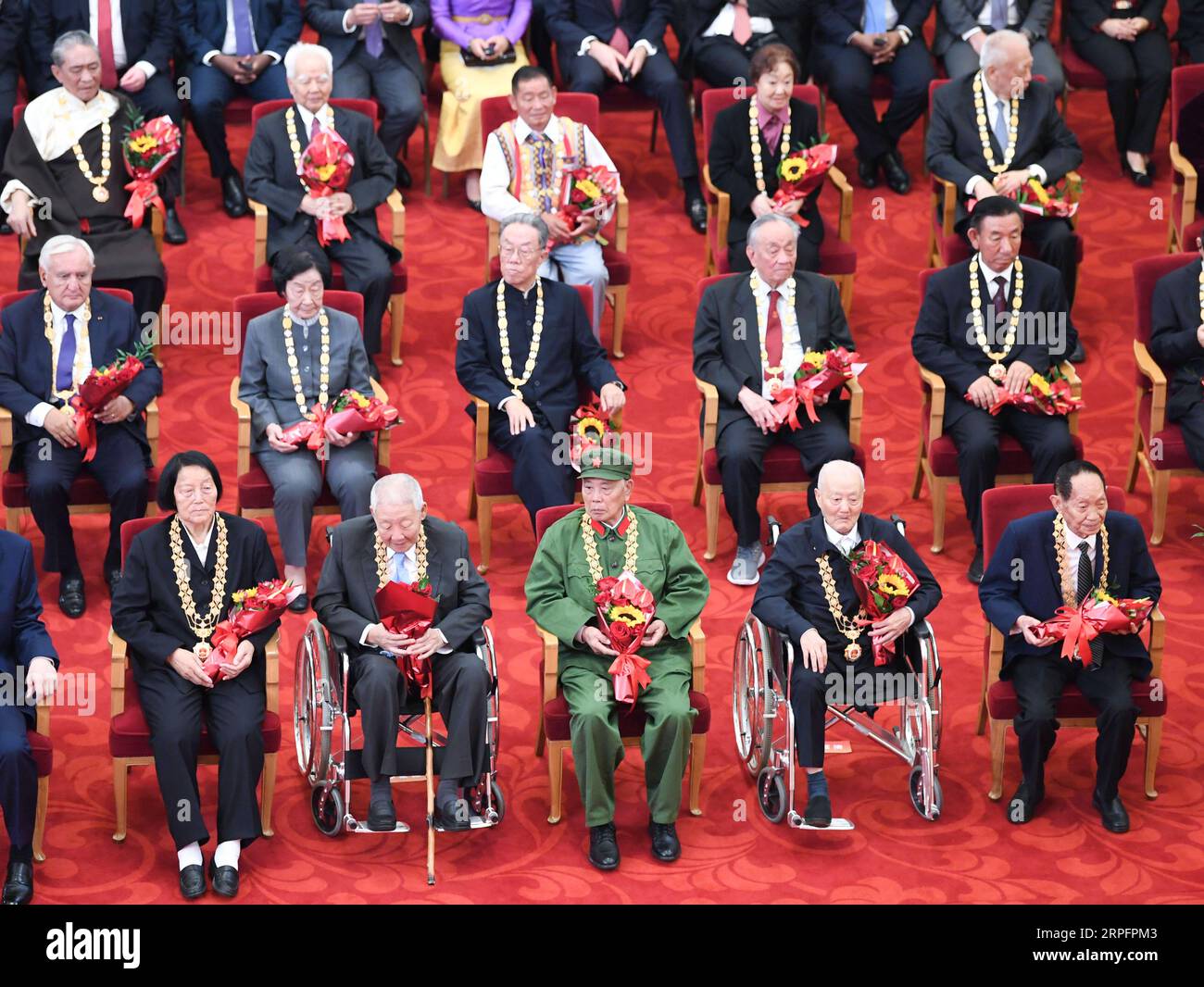 Medals honorary hi-res stock photography and images - Alamy
