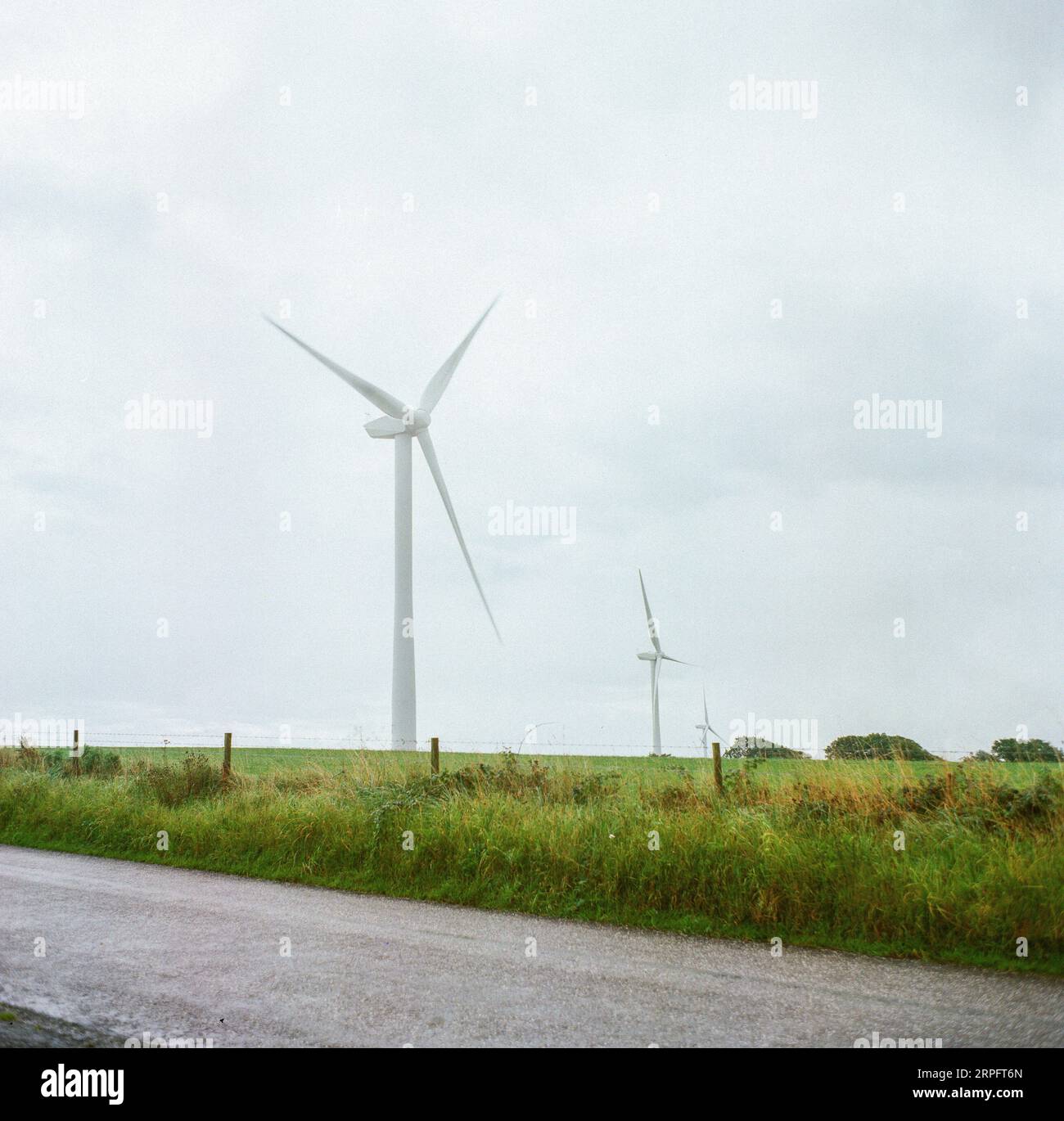 Batsworthy cross wind farm hi-res stock photography and images - Alamy