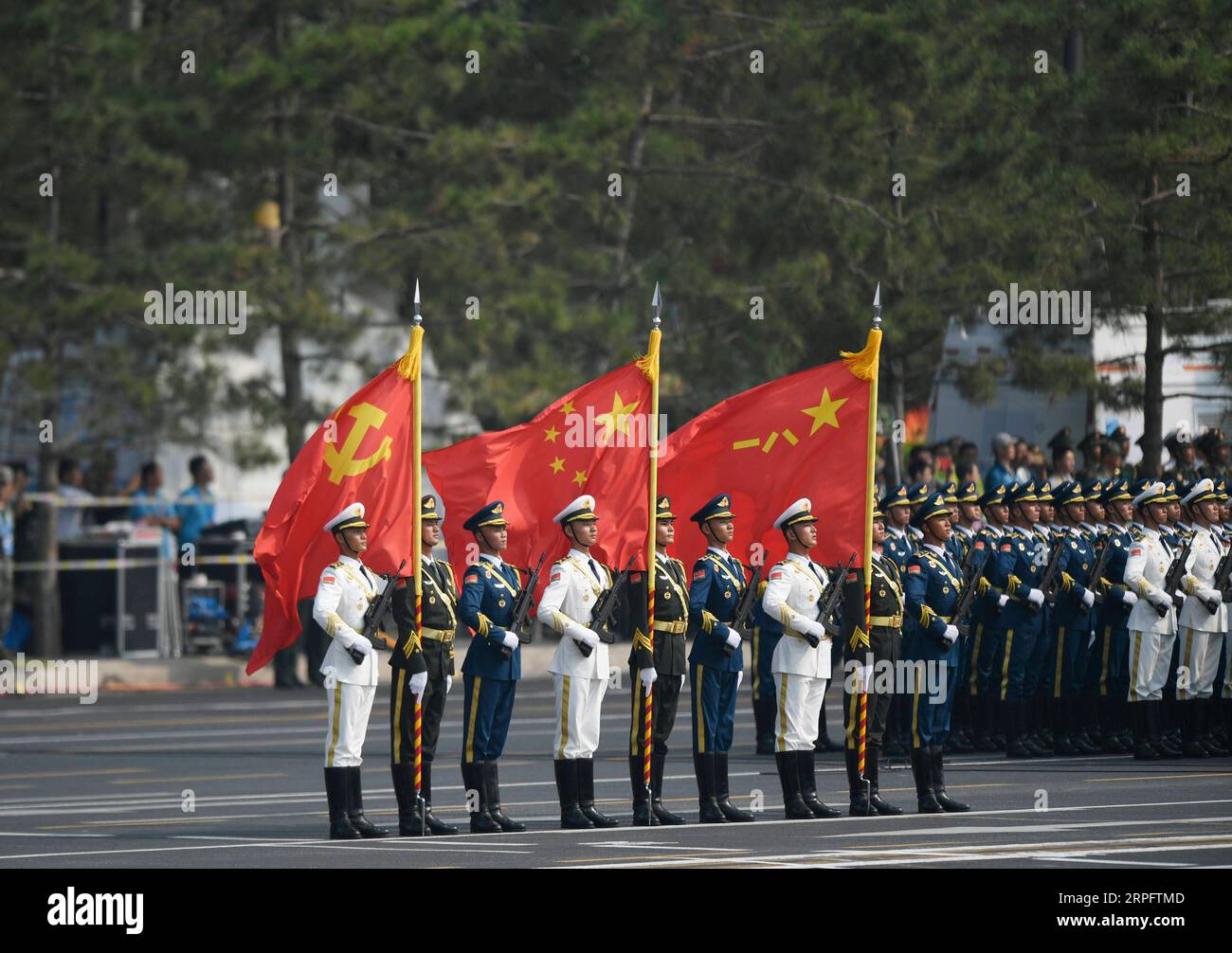 Honor guard china 2019 hi-res stock photography and images - Alamy