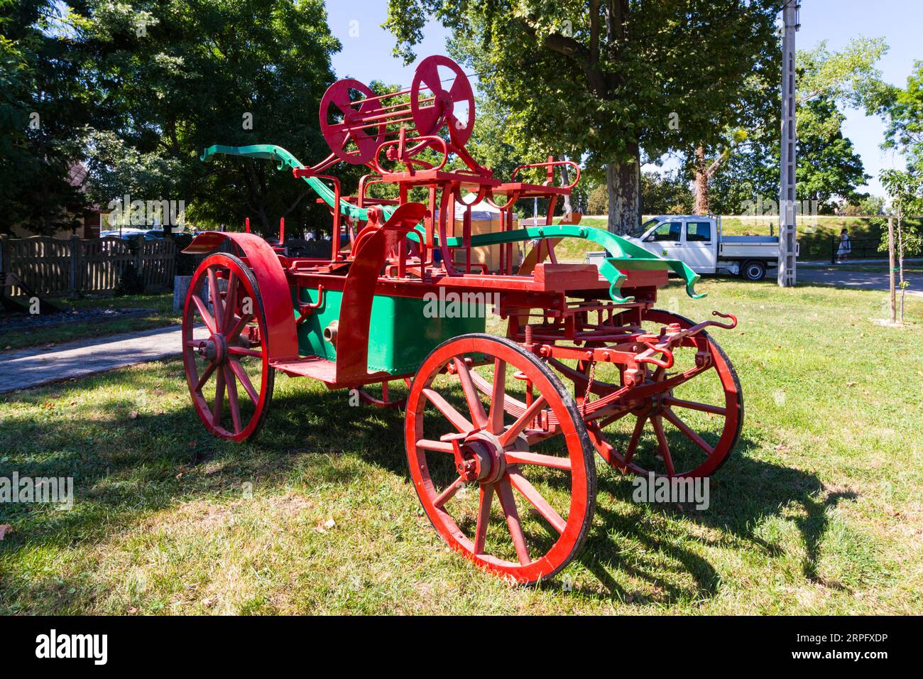 Horse drawn fire engine hi-res stock photography and images - Alamy