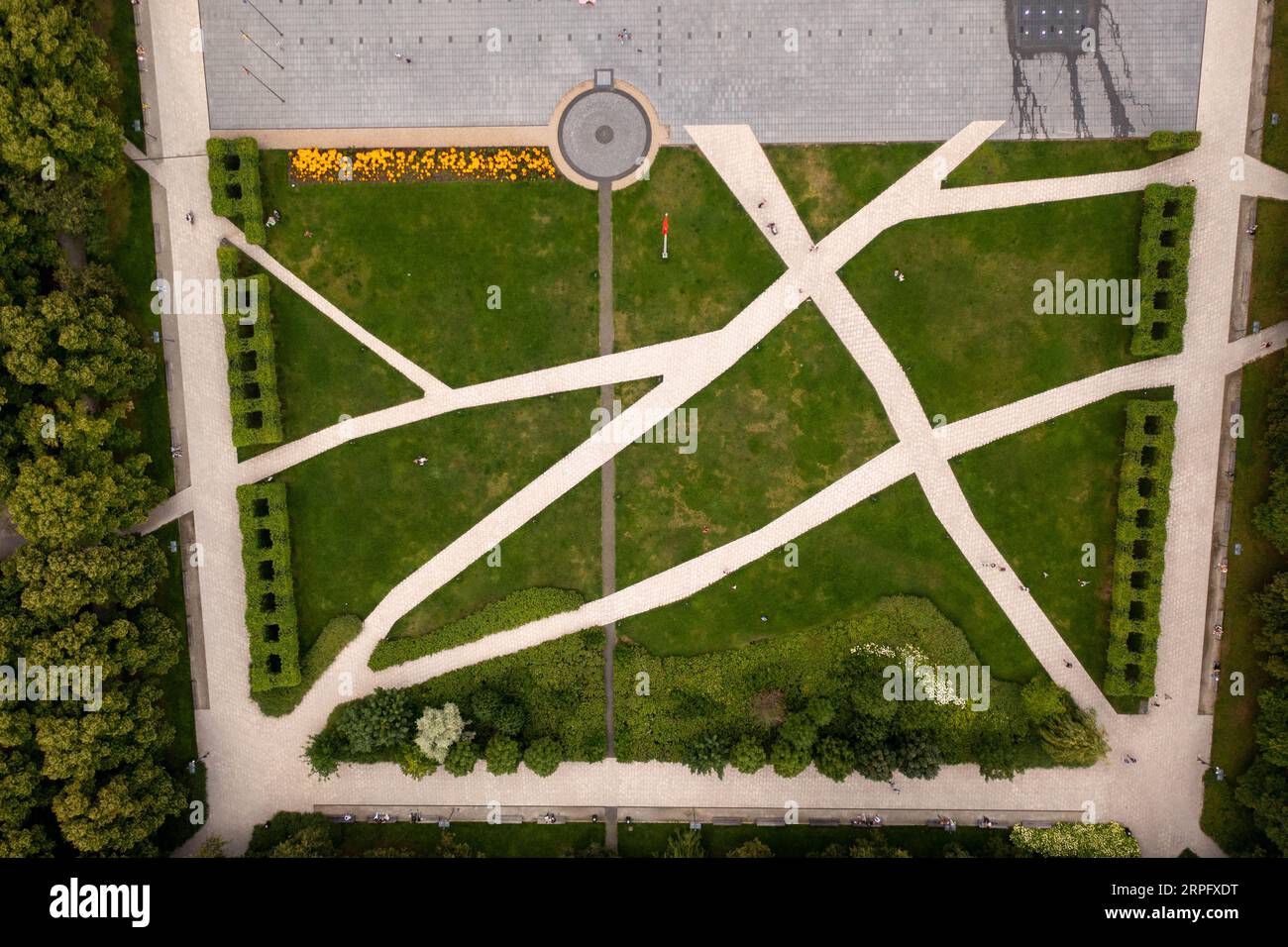 Drone up hi-res stock photography and images - Alamy