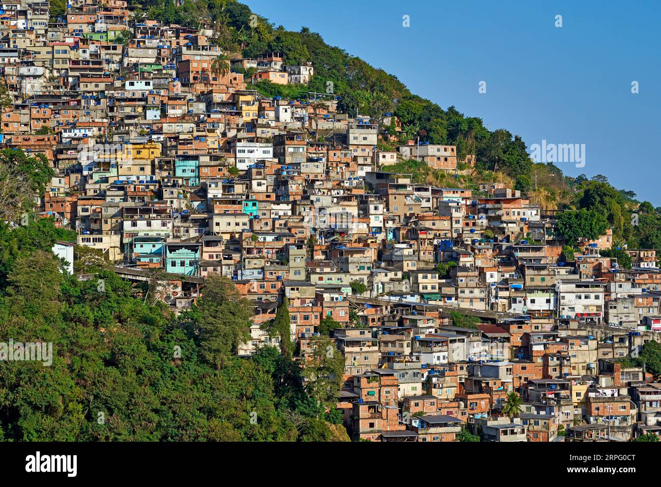 Favela Morro dos Prazeres in Rio de Janeiro, Brazil Stock Photo - Alamy