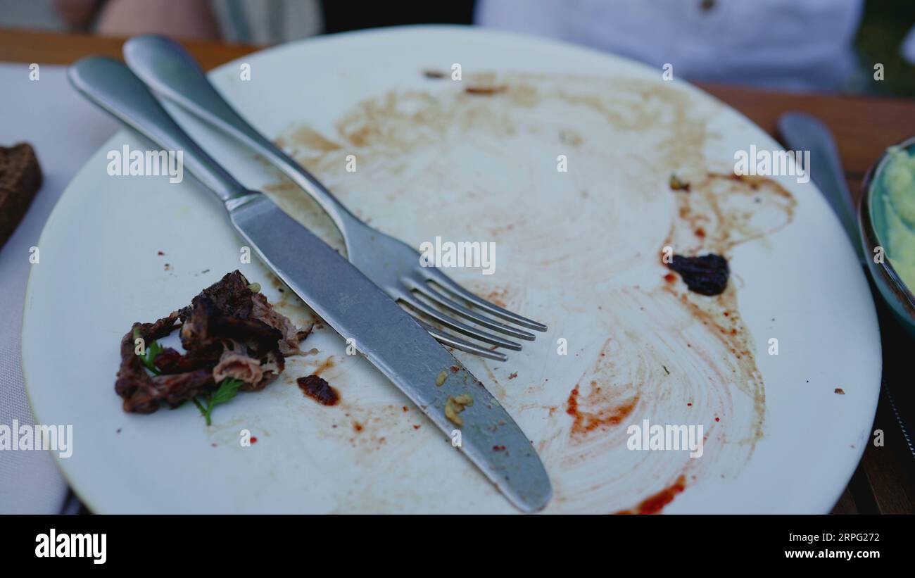 Remnants of meal hi-res stock photography and images - Alamy