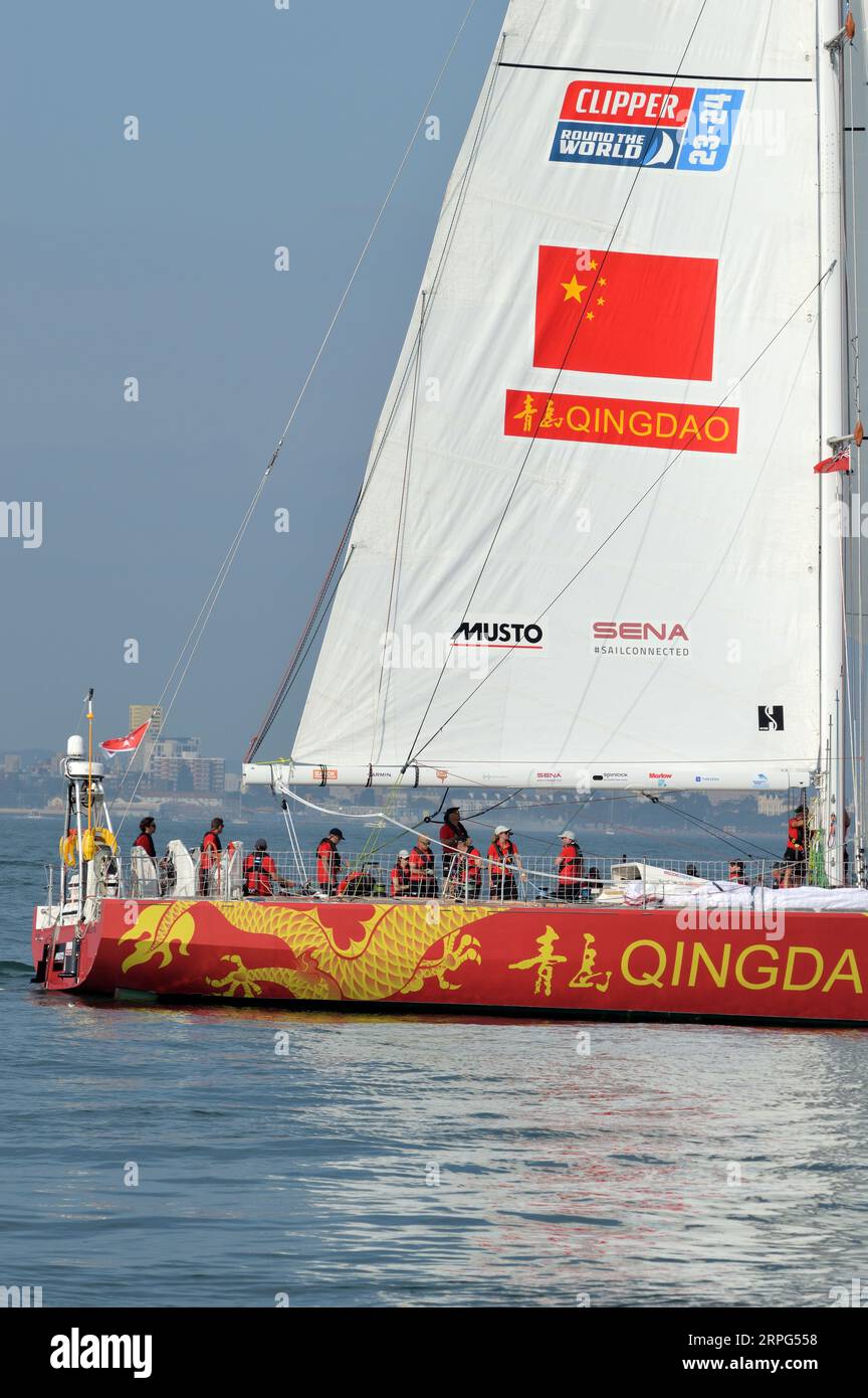 Clipper yacht storm hi-res stock photography and images - Alamy