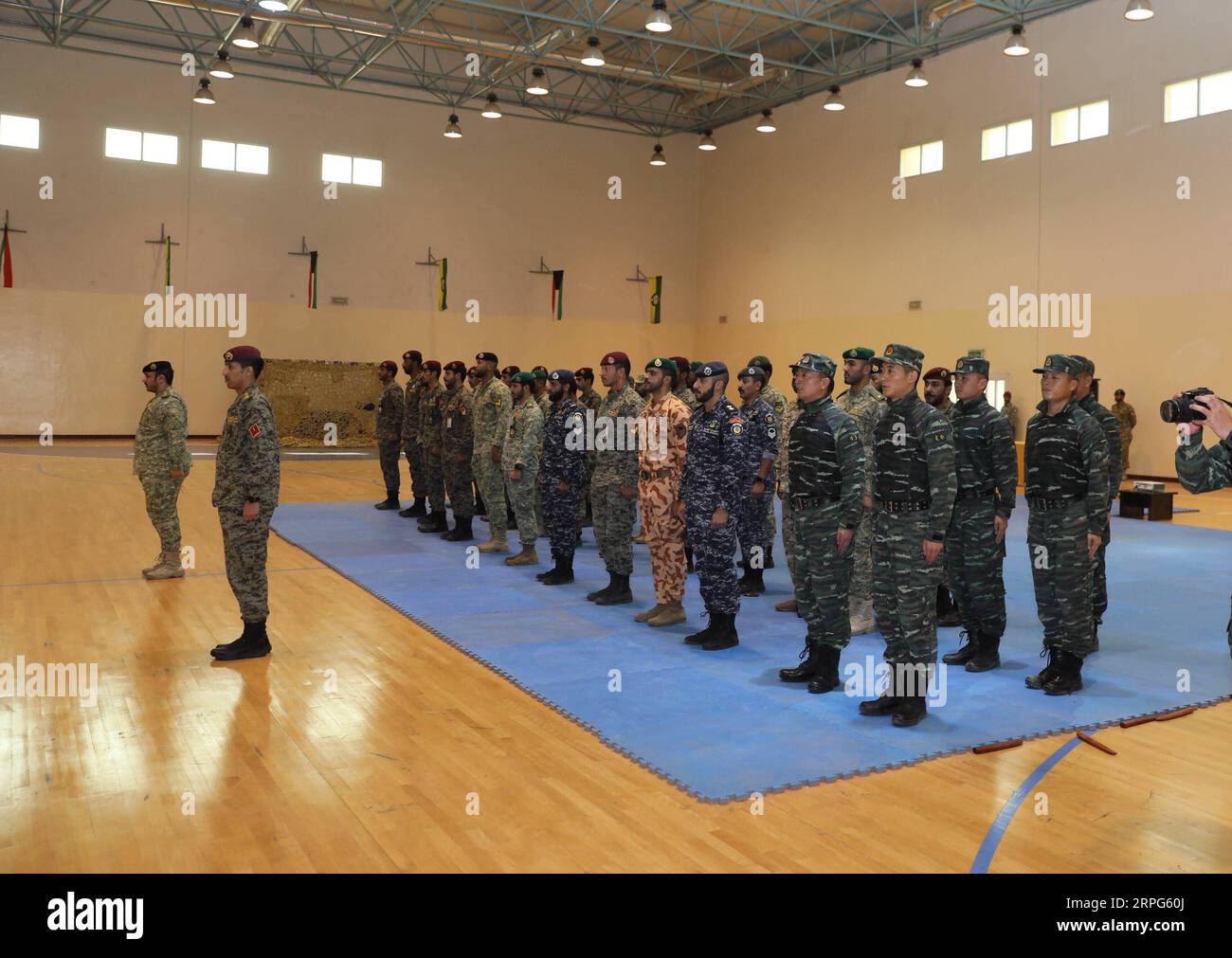 Kuwait national guard hi-res stock photography and images - Alamy
