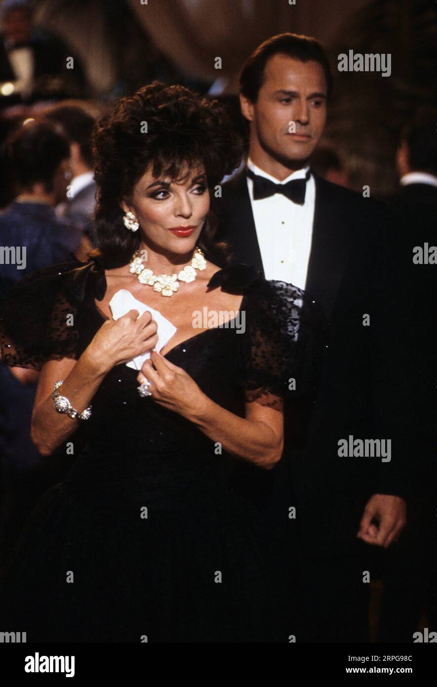 DYNASTY TV Series Joan Collins Linda Evans Stock Photo - Alamy