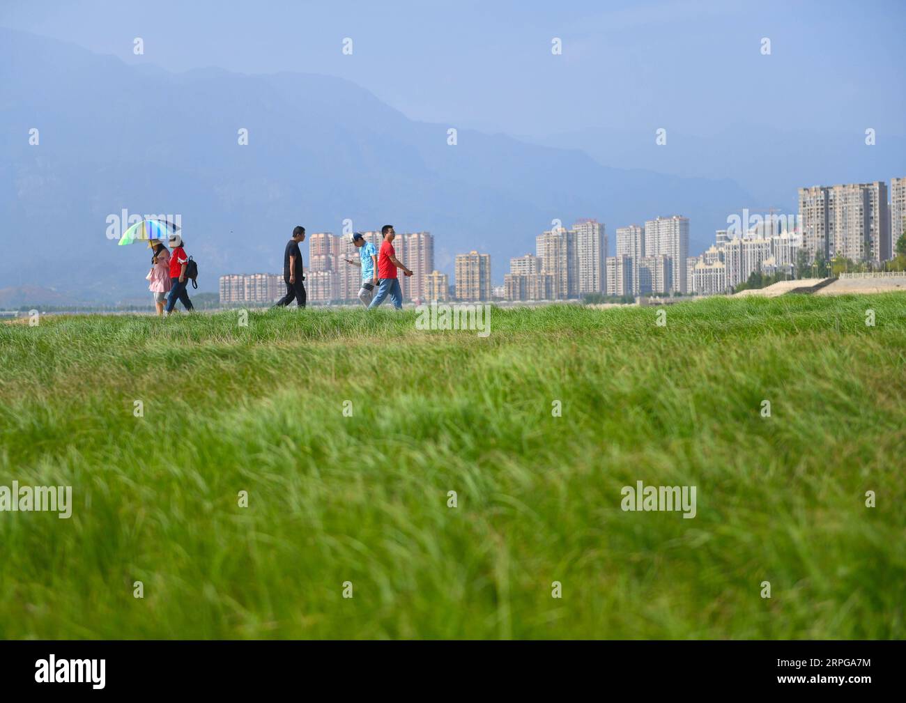 Poyang lake dry season hi-res stock photography and images - Alamy