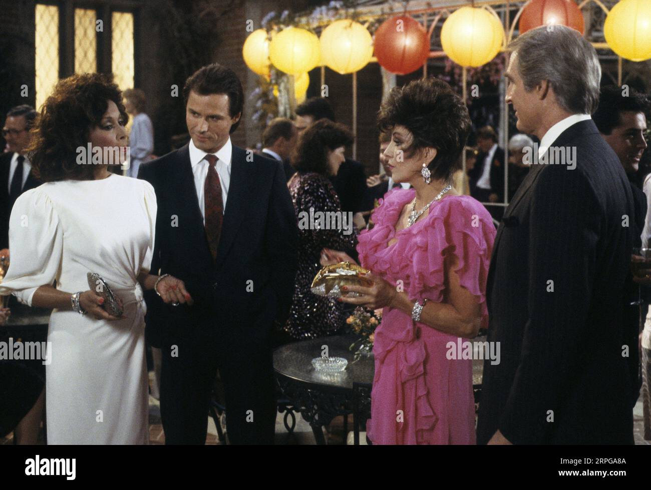 DYNASTY TV Series Joan Collins Linda Evans Stock Photo - Alamy