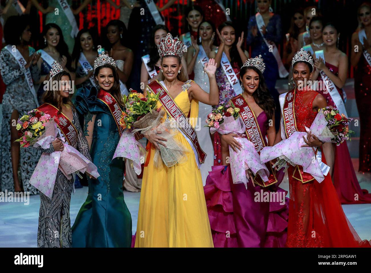 191010 -- PASAY CITY, Oct. 10, 2019 -- Miss Asia Pacific International ...