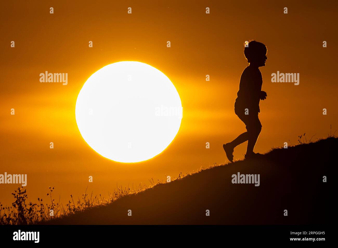 Mini mounds hi-res stock photography and images - Alamy