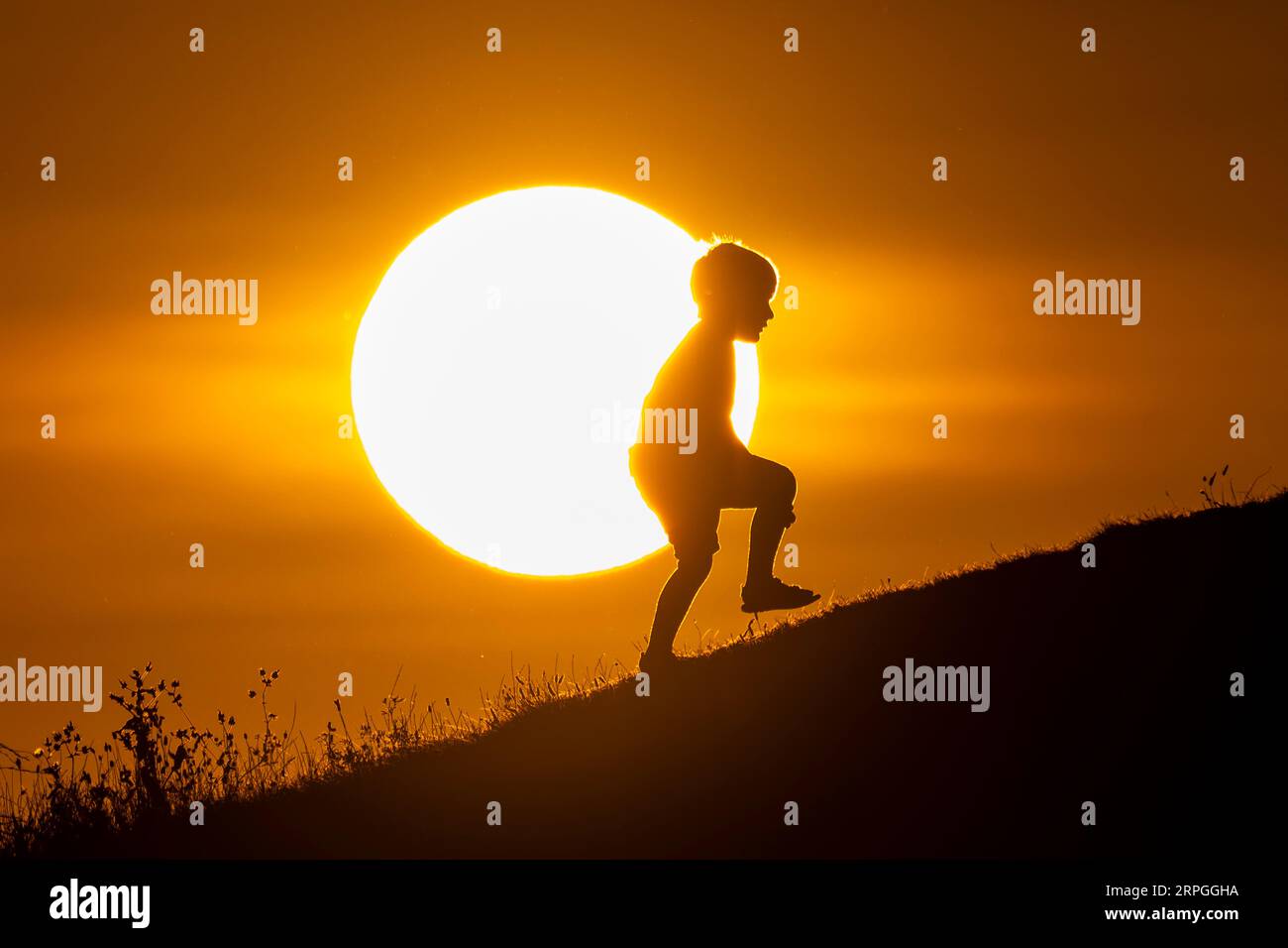 Mini mounds hi-res stock photography and images - Alamy