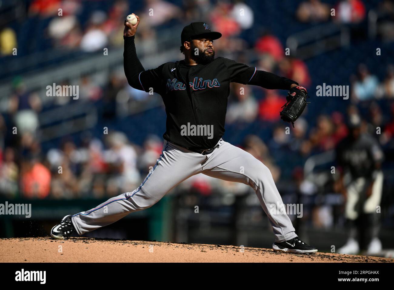 Miami Marlins starting pitcher Johnny Cueto (47) in action during a ...