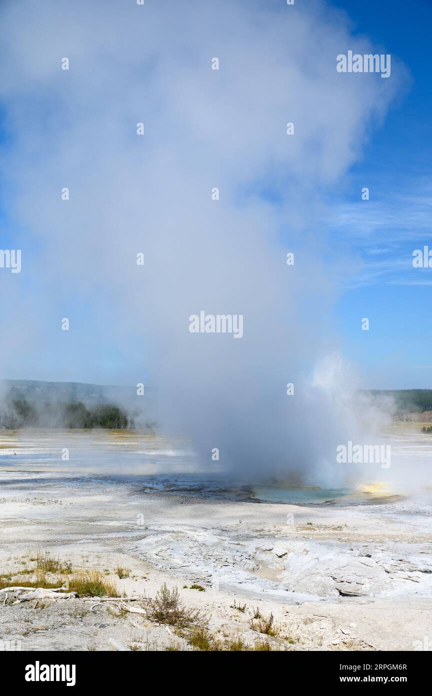 Vibrant geothermal features hi-res stock photography and images - Alamy
