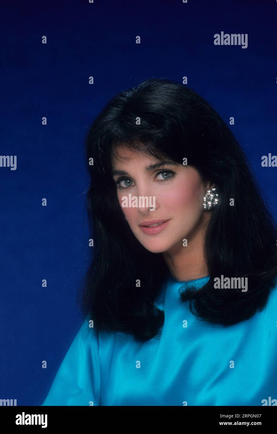 HOTEL TV Series JAMES BROLIN Connie Sellecca Stock Photo - Alamy