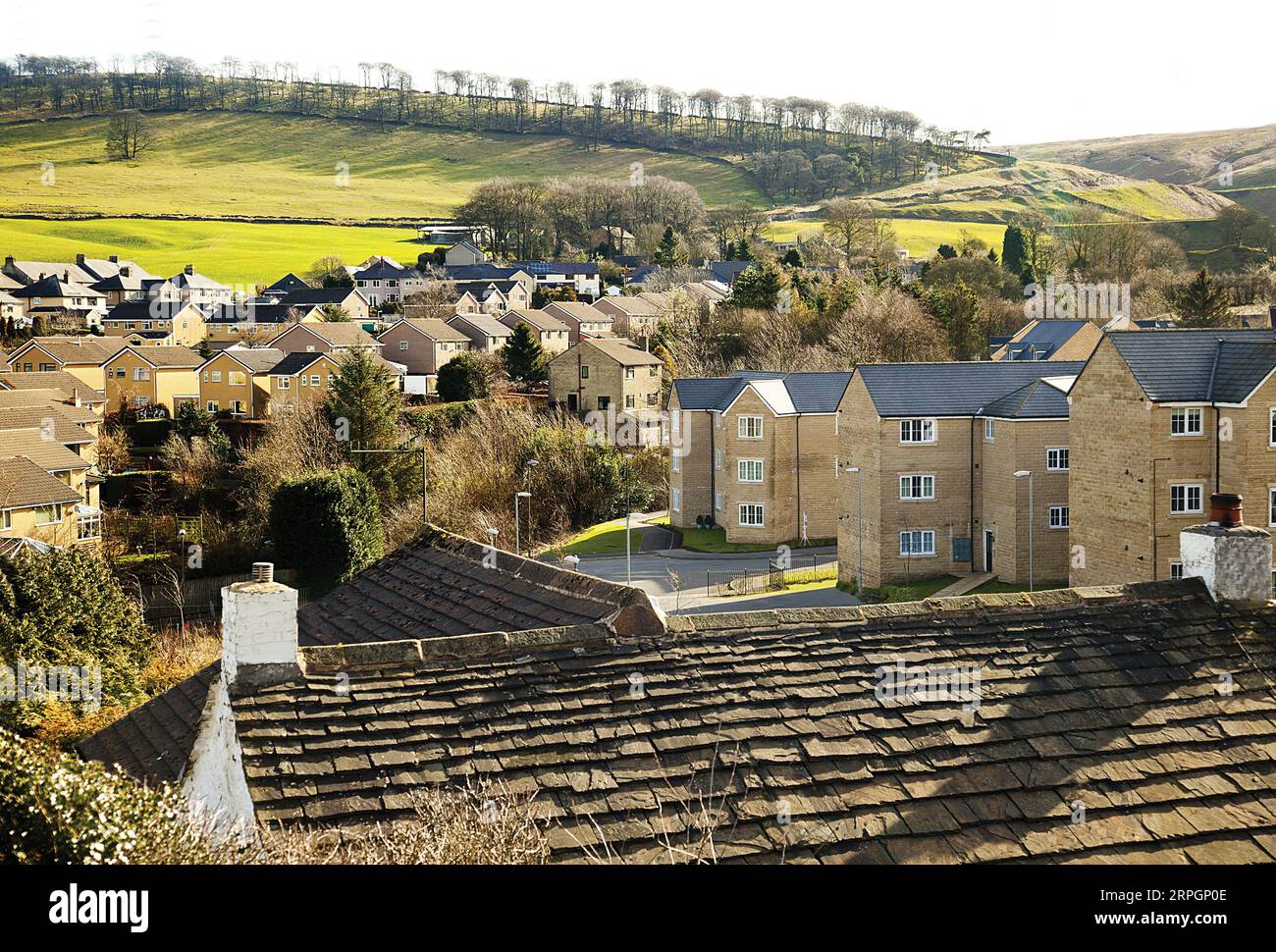 Two semi detached three storey houses hi-res stock photography and ...