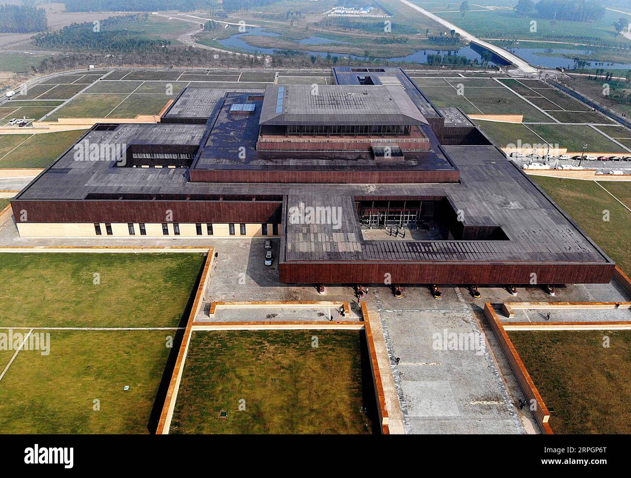 Erlitou hi-res stock photography and images - Alamy