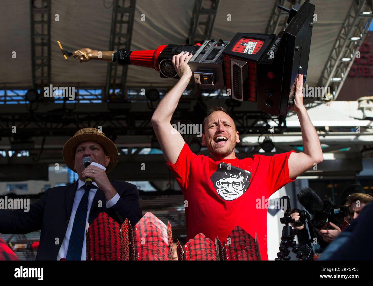 Which is a new championship record photo hi-res stock photography and ...