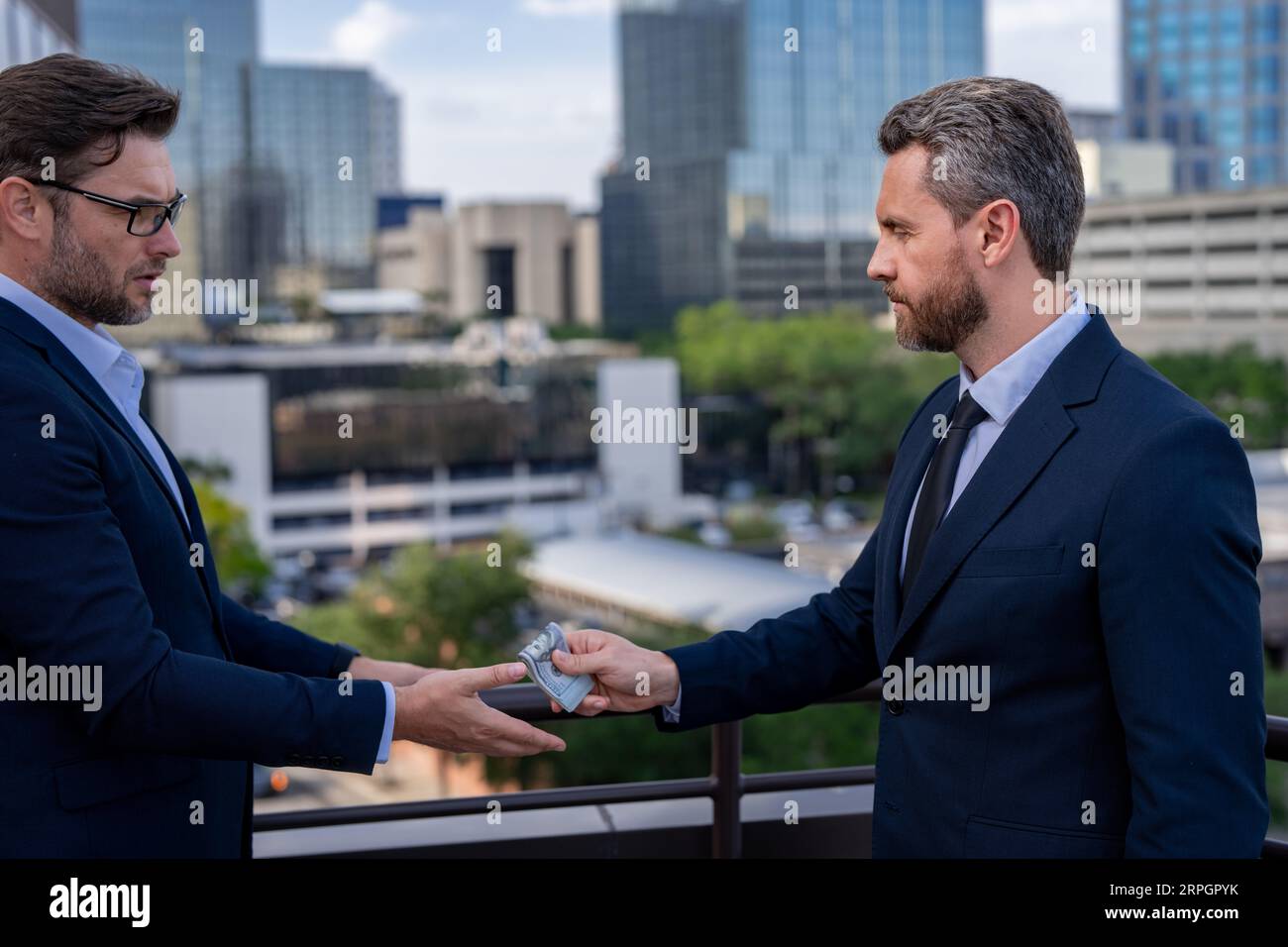 Employment agency skyscraper hi-res stock photography and images - Alamy