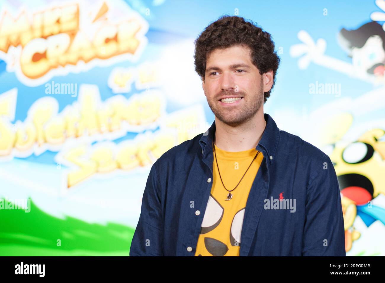 Youtuber miguel bernal known as mikecrack presents the show las hi-res ...