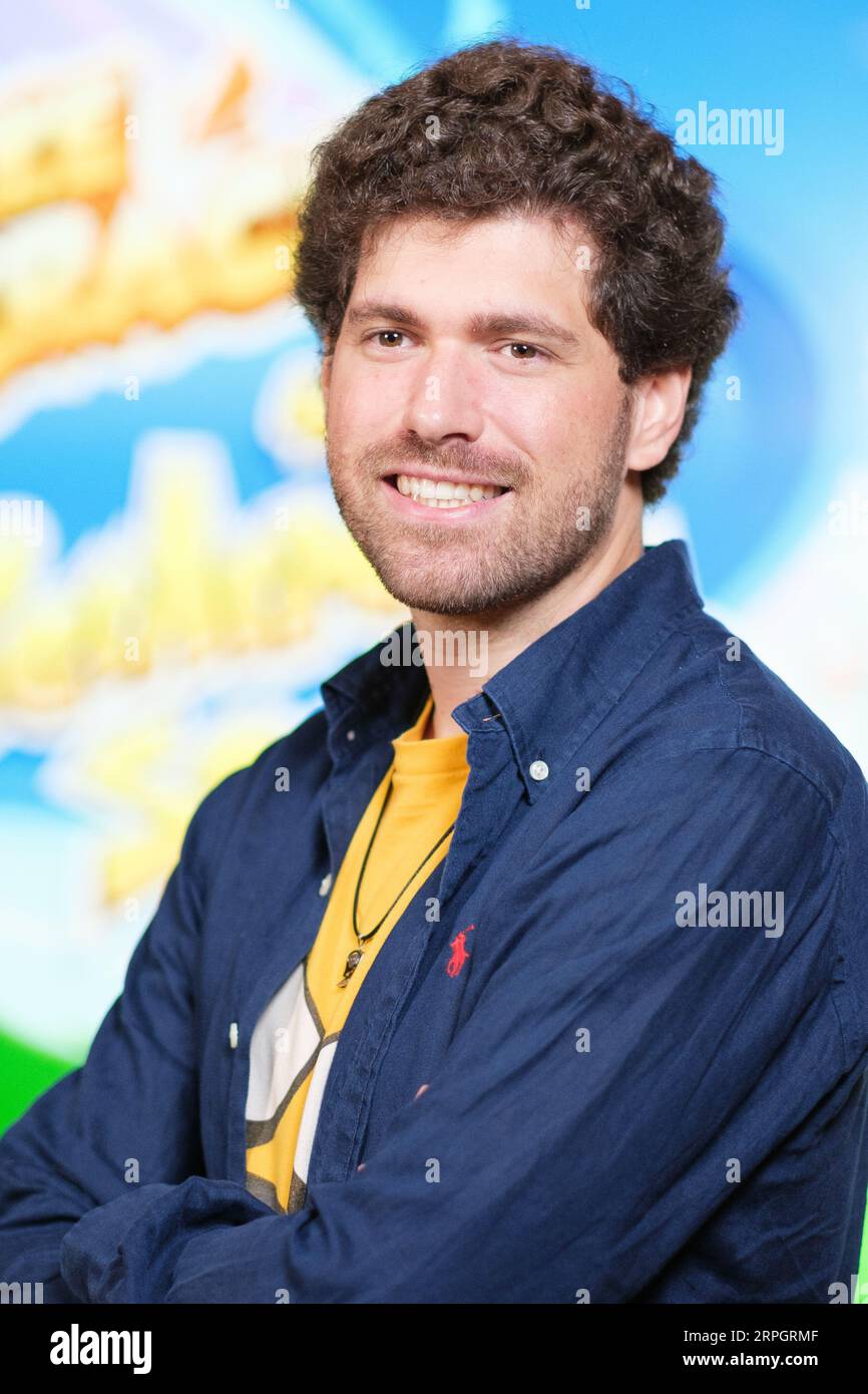 YouTuber Miguel Bernal known as Mikecrack presents the show "Las ...