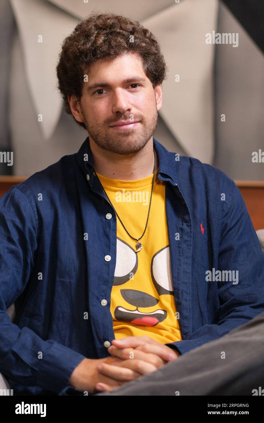 YouTuber Miguel Bernal known as Mikecrack presents the show "Las ...