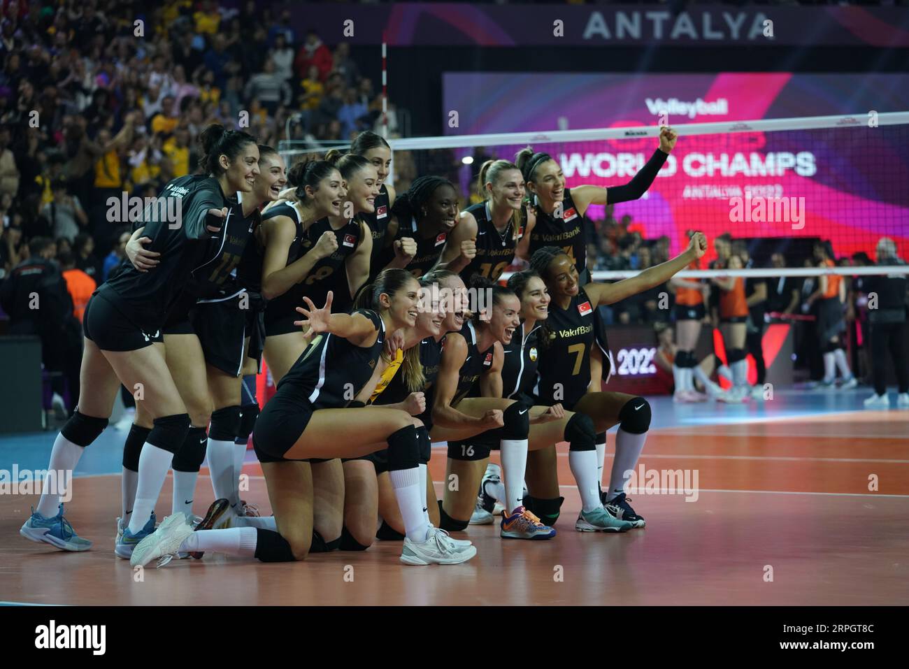 ANTALYA, TURKIYE - DECEMBER 17, 2022: Vakifbank players posing after Eczacibasi Dynavit FIVB ...
