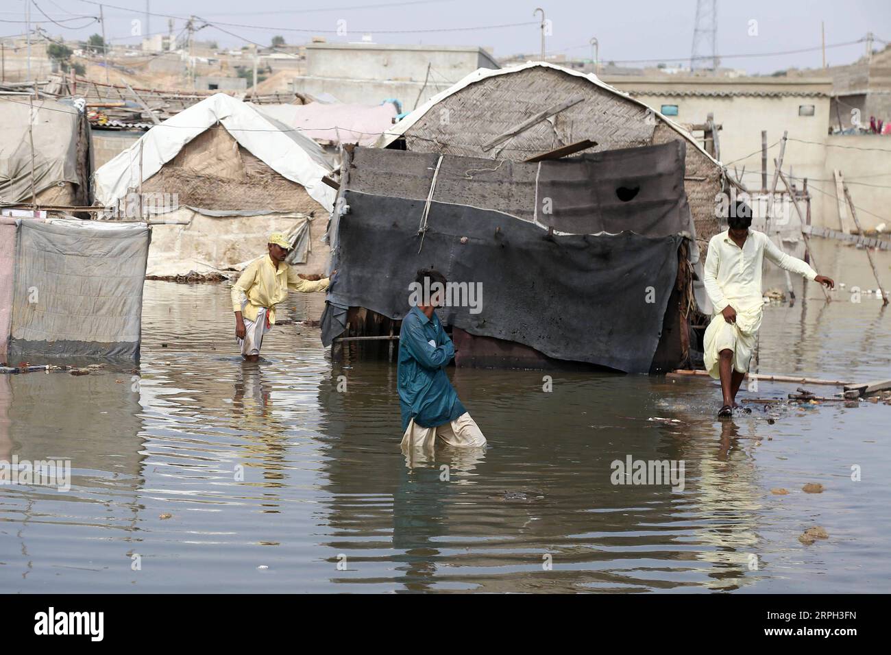 Coastal area of pakistan hi-res stock photography and images - Alamy