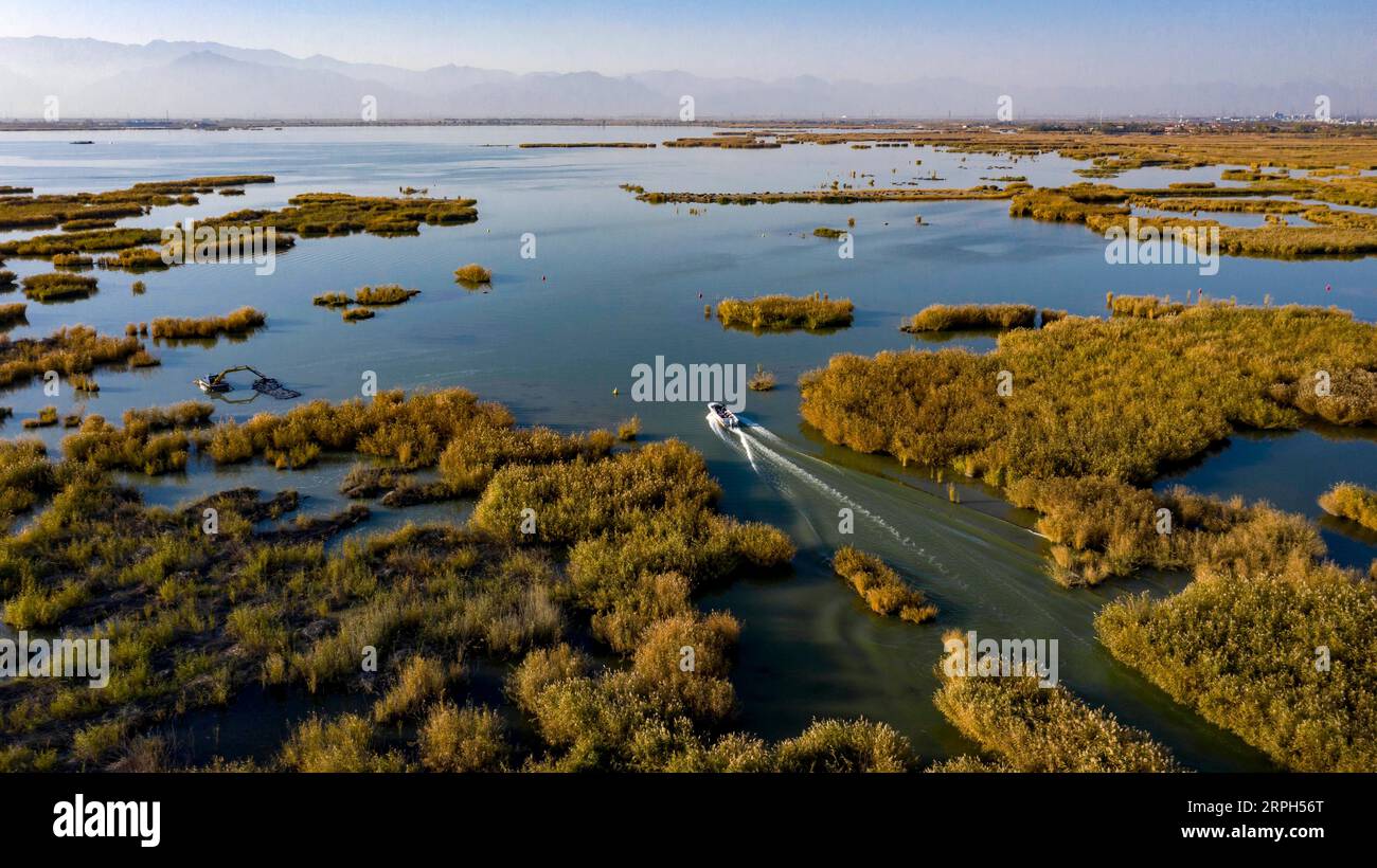 Shahu lake hi-res stock photography and images - Alamy