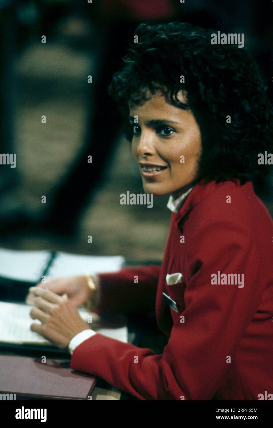 HOTEL TV Series JAMES BROLIN Connie Sellecca Stock Photo - Alamy