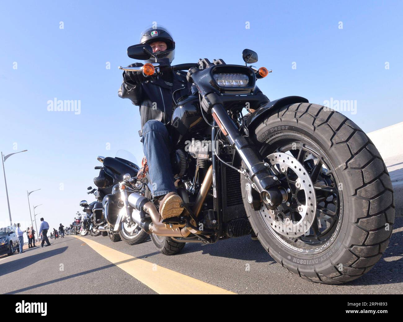 191101 -- KUWAIT CITY, Nov. 1, 2019 Xinhua -- Motorcyclists ride on the ...