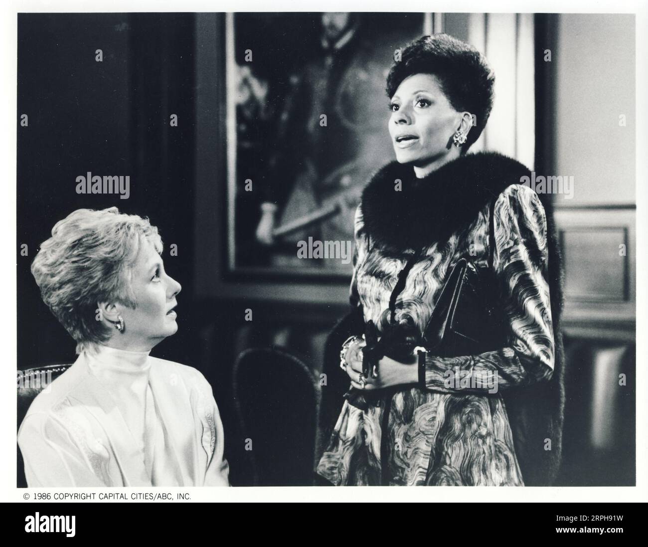 HOTEL TV Series JAMES BROLIN Connie Sellecca Stock Photo - Alamy