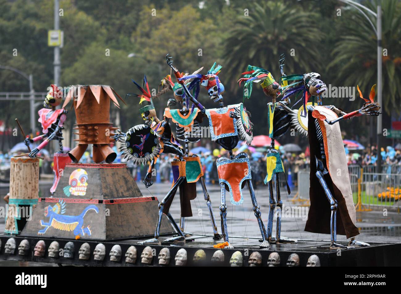 Float parade mexico hi-res stock photography and images - Alamy
