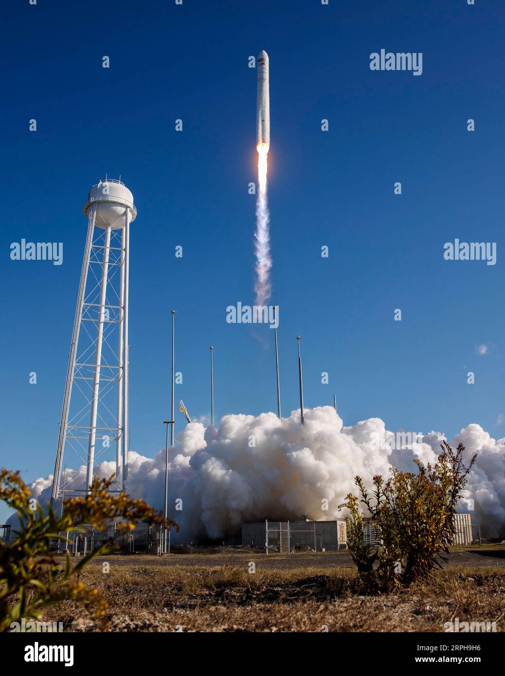 Mision alpha hi-res stock photography and images - Alamy