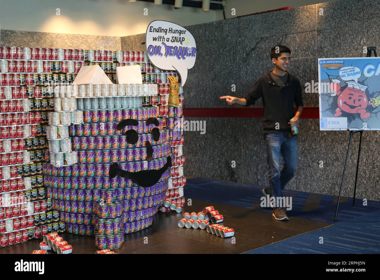 Canstruction hi-res stock photography and images - Alamy