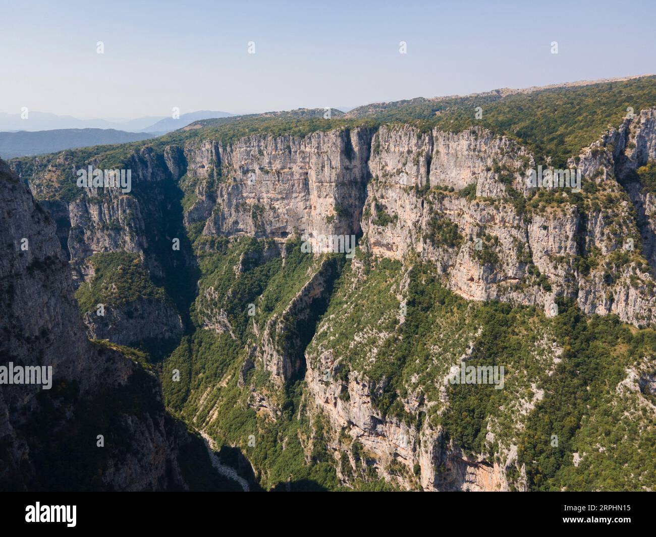 Pindos gorge hi-res stock photography and images - Alamy