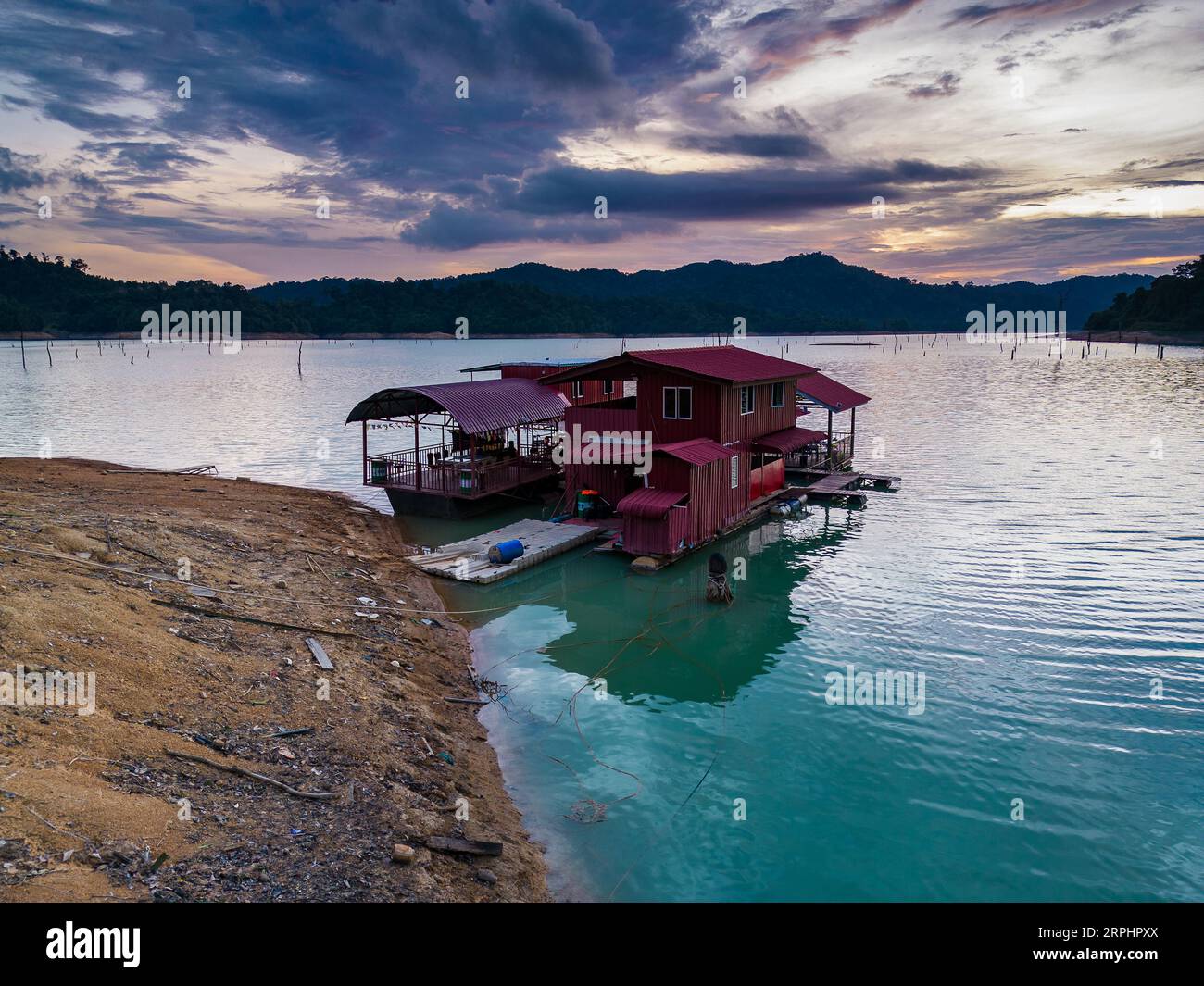 Pedu’s Lake located at Kedah state of Malaysia Stock Photo - Alamy