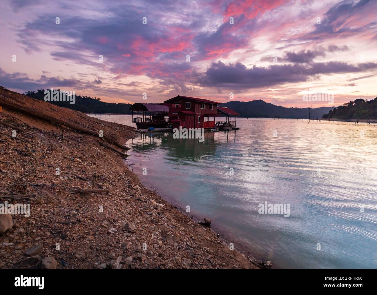 Pedu’s Lake located at Kedah state of Malaysia Stock Photo - Alamy