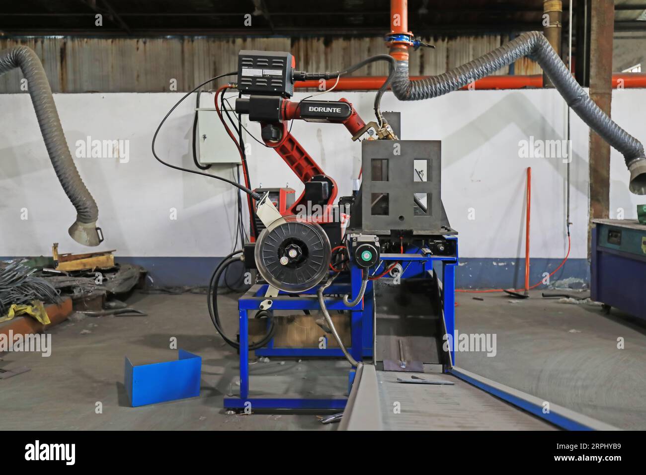 Intelligent automation tools hi-res stock photography and images - Alamy