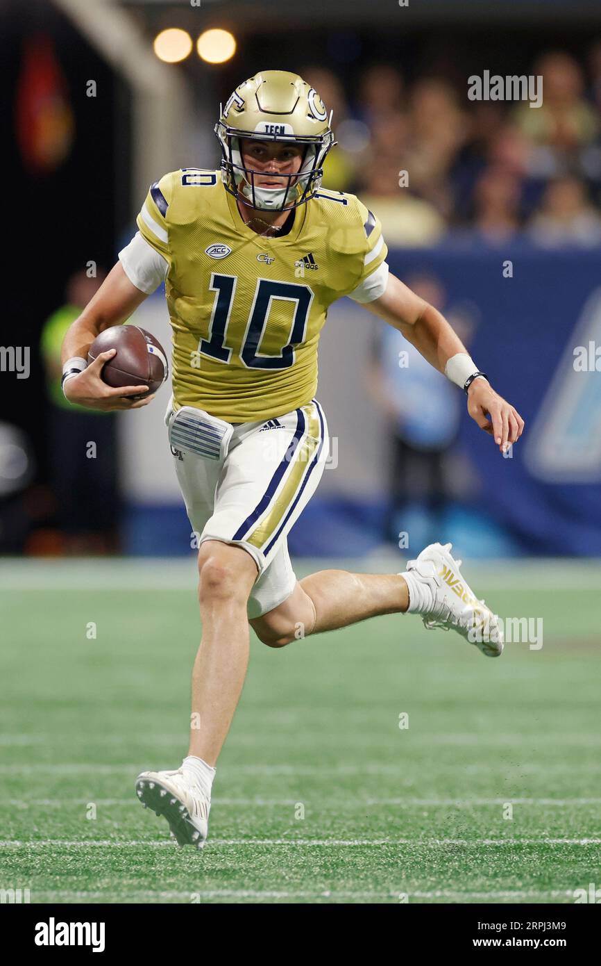 ATLANTA, GA - SEPTEMBER 01: Georgia Tech Yellow Jackets quarterback ...