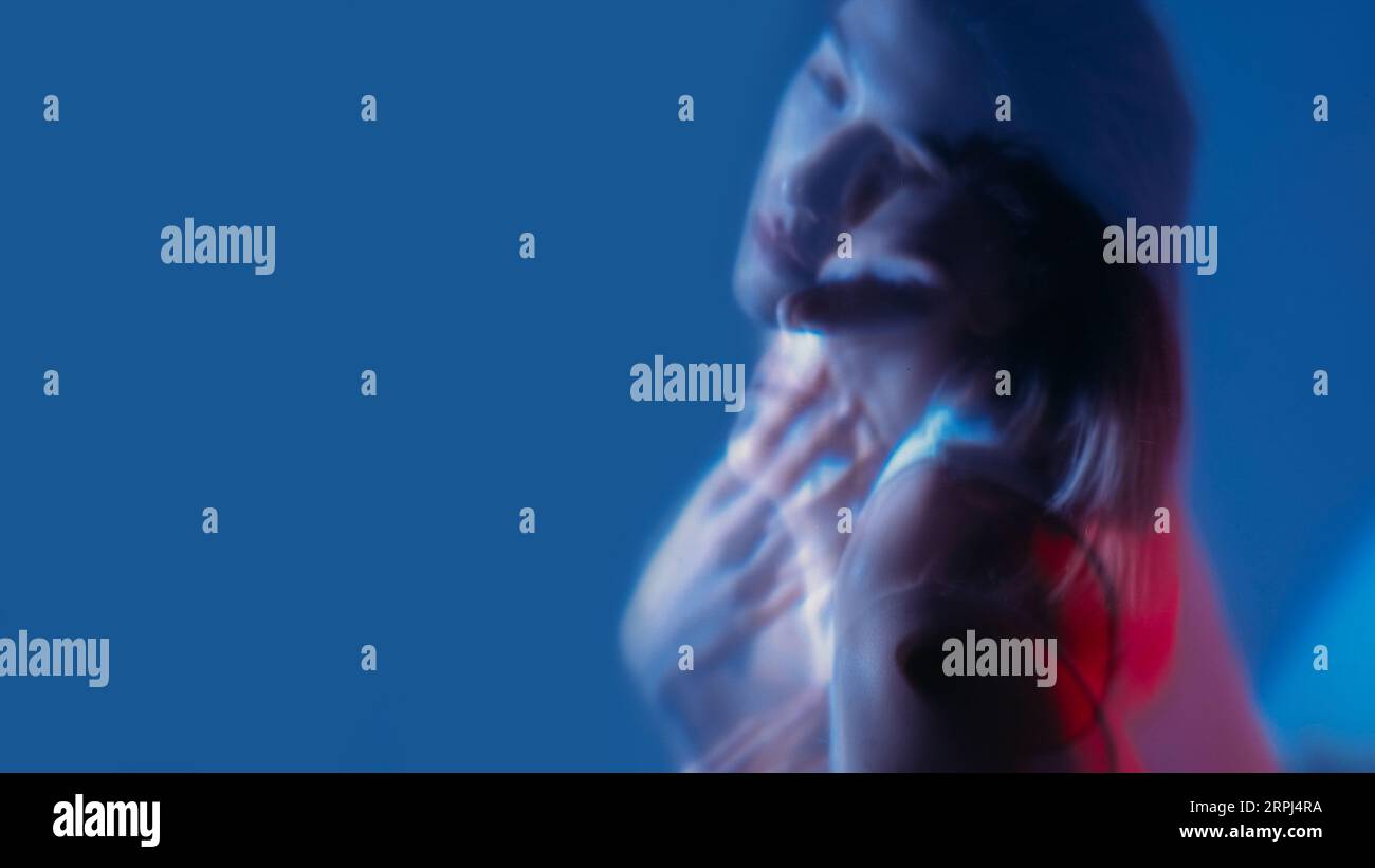 Depressed face color light portrait unhappy woman Stock Photo - Alamy