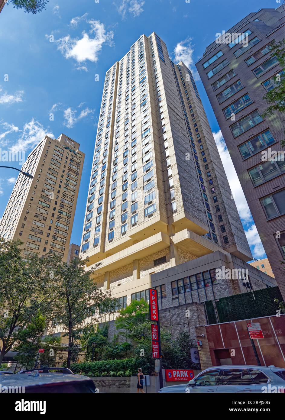 Upper East Side: Carnegie Tower is a 38-story residential high-rise ...