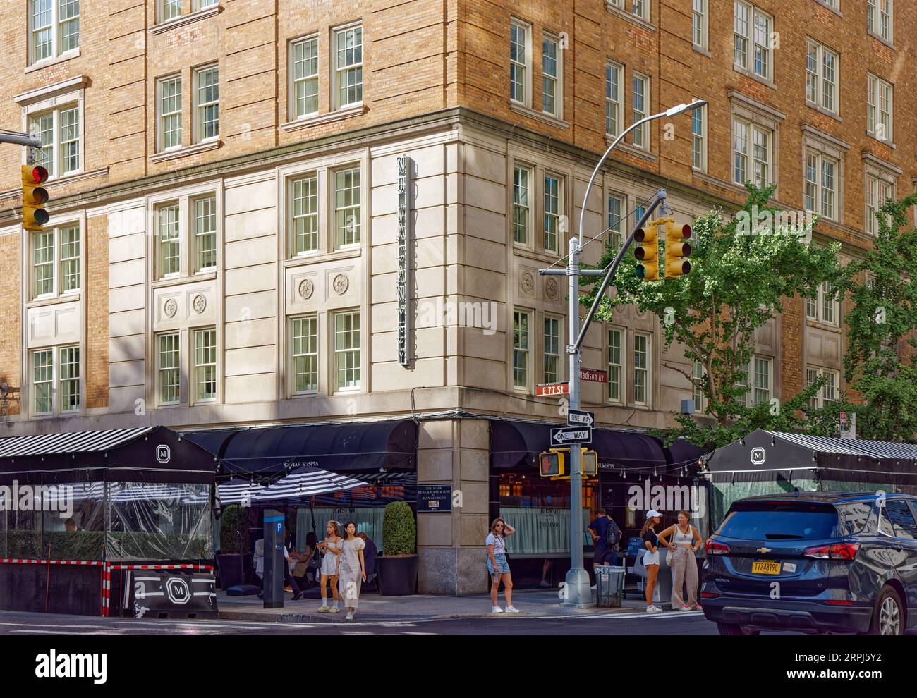 Upper East Side: Schwartz & Gross designed The Mark (formerly Hyde Park ...